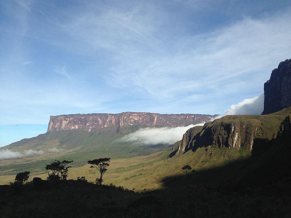 🥇 Lugares turísticos del Amazonas venezolano : ¡TOP 10!